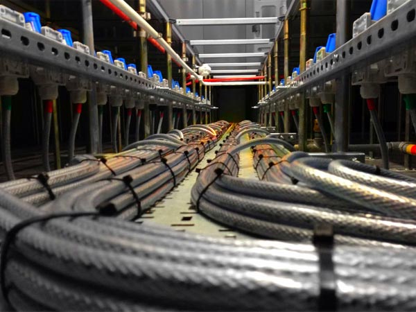 Progettazione impianti elettrici industriali Modena – Cablaggio cavi ...